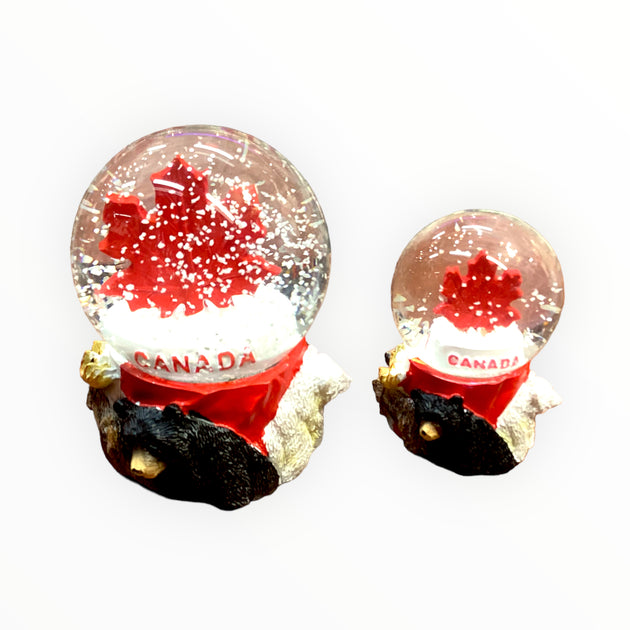 CANADA MAPEL LEAF WILD LIFE SNOW GLOBES